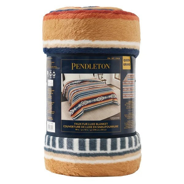 Pendleton Faux Fur Luxe Blanket, Ultra Cozy 700 GSM Polyester Queen/K ...